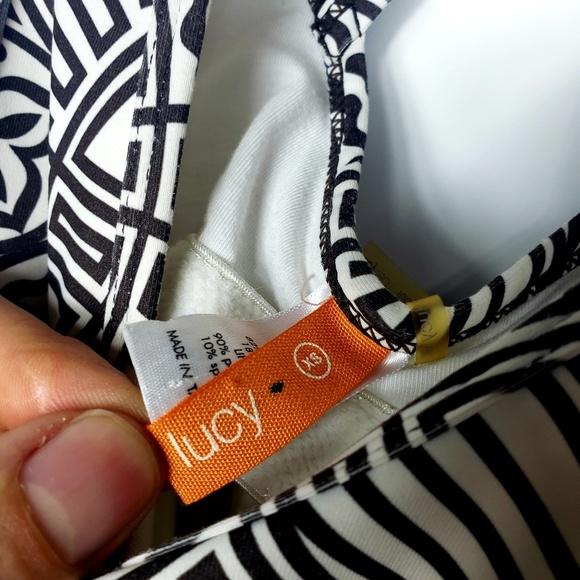 Lucy | Tops | Lucy Activewear Sleeveless Top | Poshmark